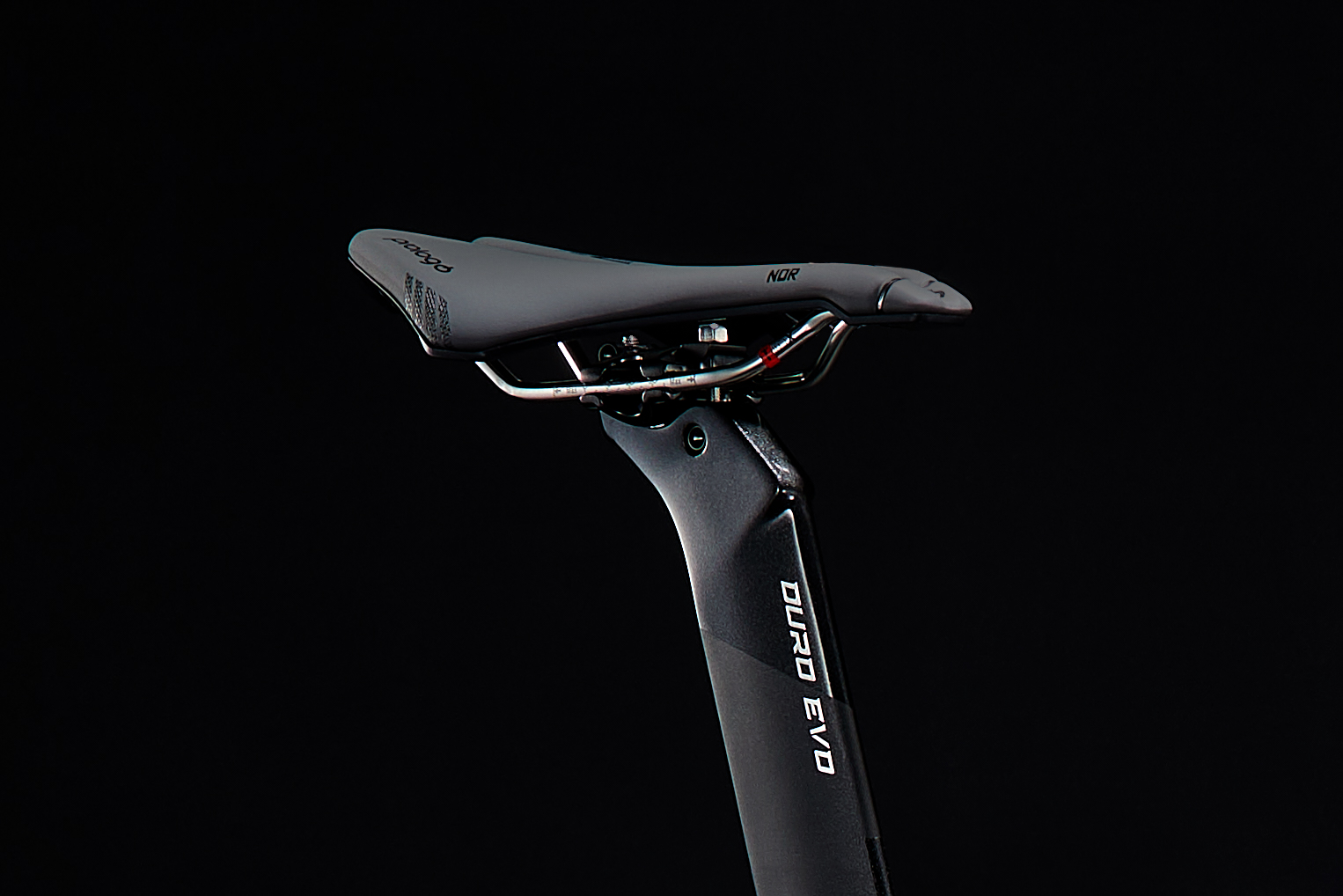 DURO EVO DB PRO TE – GUSTO高士特